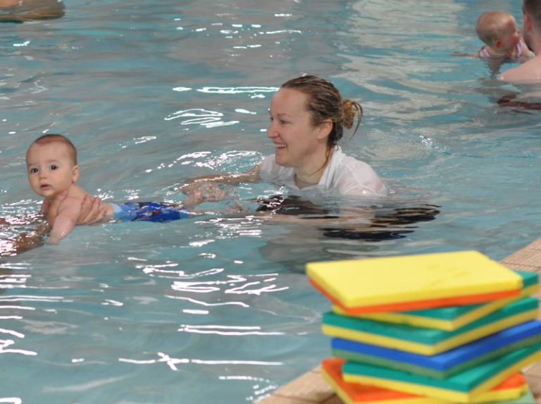 About Little Fishes Swim - Baby and Child Swimming in Oxted and Westerham